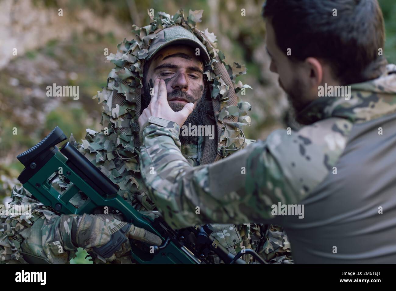 Special operations soldiers team preparing tactical and communication ...