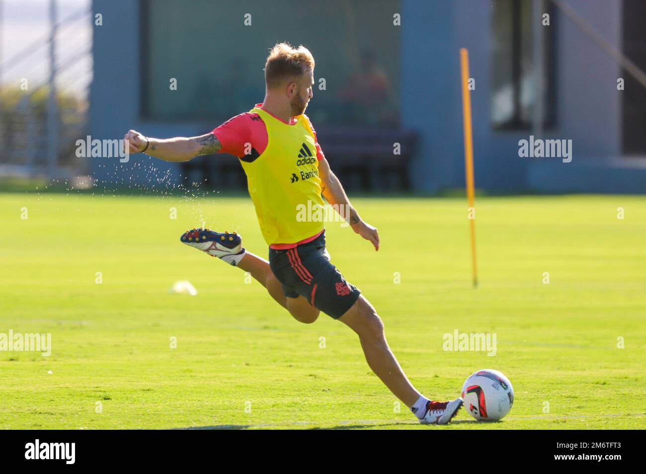 RS - Porto Alegre - 05/01/2023 - INTERNATIONAL, TRAINING - Player Pedro ...