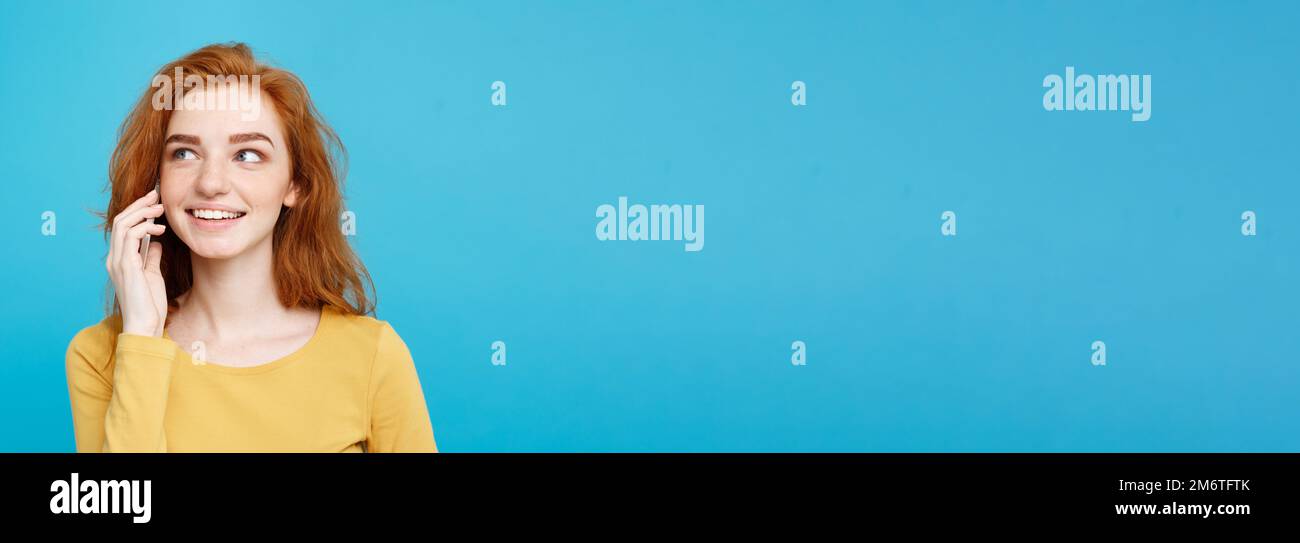 Lifestyle and Technology concept - Portrait of cheerful happy ginger ...
