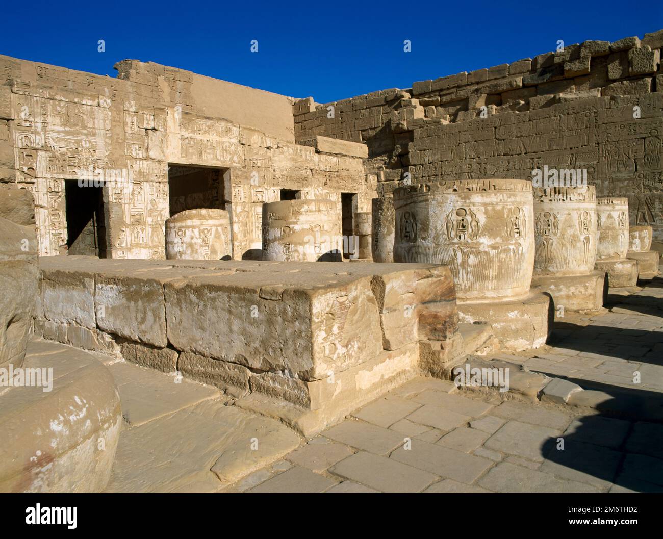Luxor Egypt Madinat Habu Mortuary Temple Hypostyle Hall Stock Photo - Alamy
