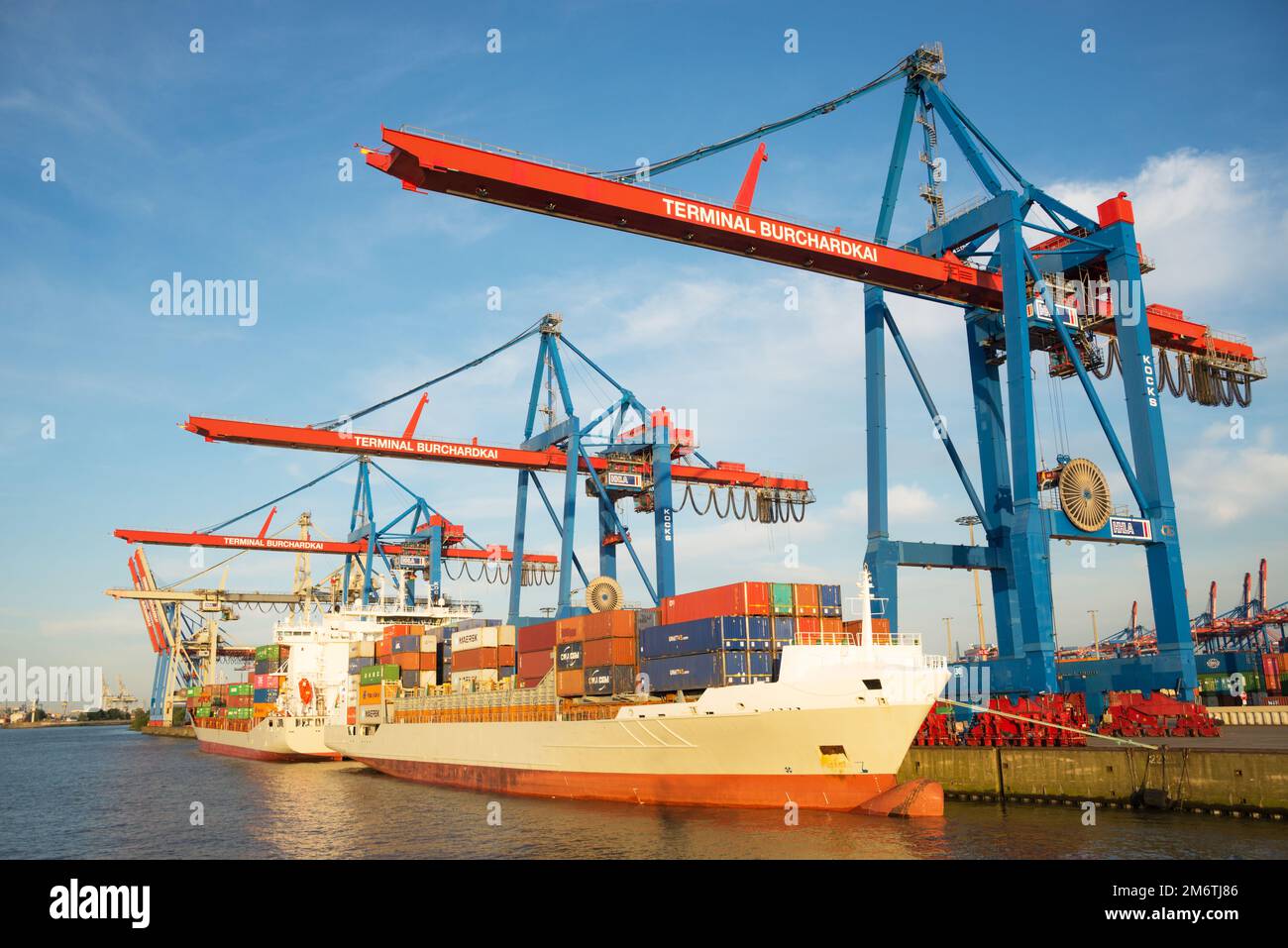Hamburg Harbour Container Terminal Stock Photo - Alamy
