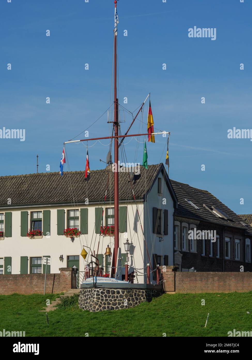 Grieth village at the rhine Stock Photo - Alamy