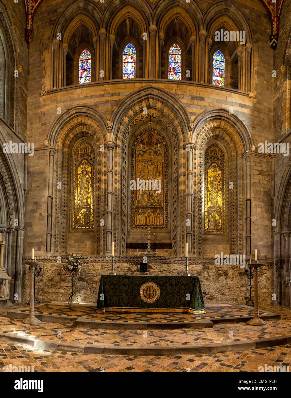 Inside st davids cathedral hi-res stock photography and images - Alamy