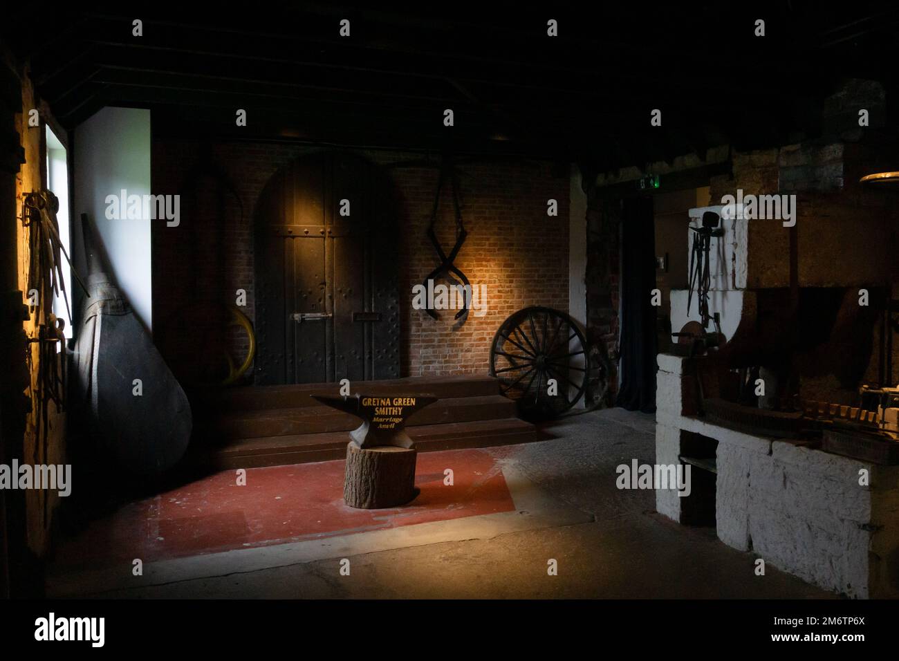 The Smithy's historic marriage anvil in the Gretna Green forge Stock ...