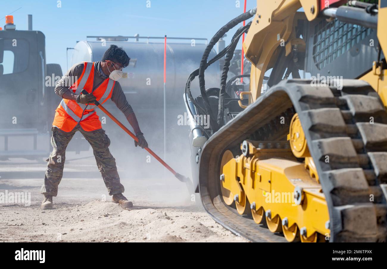 Rapid runway repair hi-res stock photography and images - Alamy