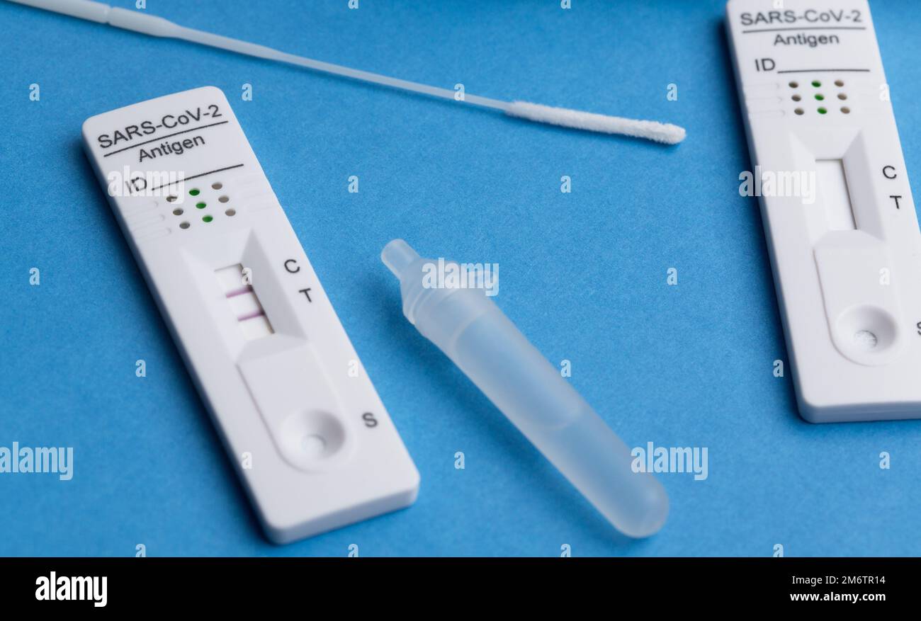 Positive test result by using rapid test device for COVID-19 Stock ...