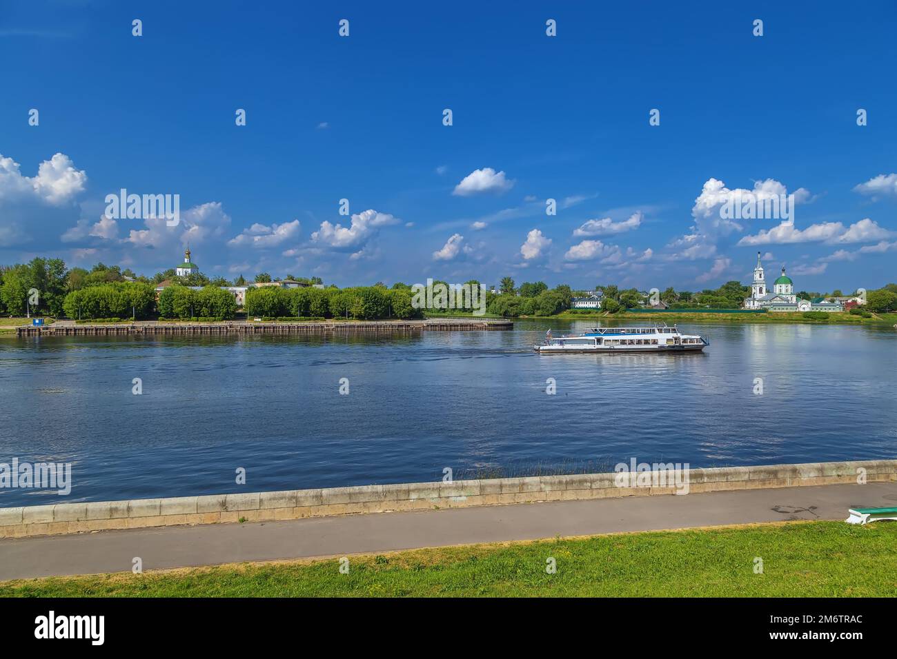 Summer volga river hi-res stock photography and images - Alamy