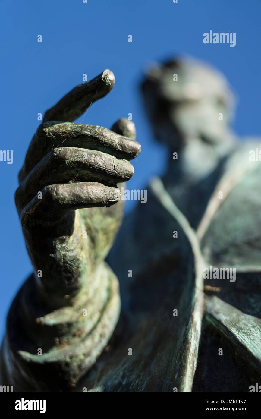 The Hirsel, country house of the Douglas-Home family (statue of Earl ...