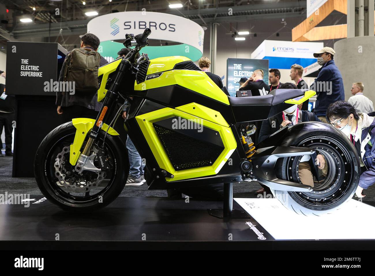 Las Vegas, NV, USA. 5th Jan, 2023. A Verge Electric Superbike on ...