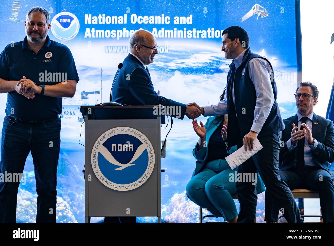 David bibo hi-res stock photography and images - Alamy