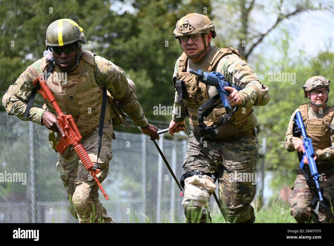 Advanced first aid skills hi-res stock photography and images - Alamy