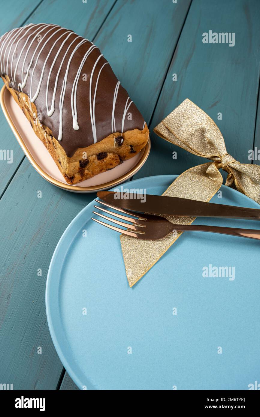 Cutlery plate side view hi-res stock photography and images - Alamy