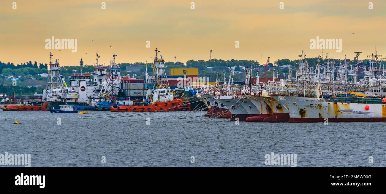 Montevideo port hi-res stock photography and images - Alamy