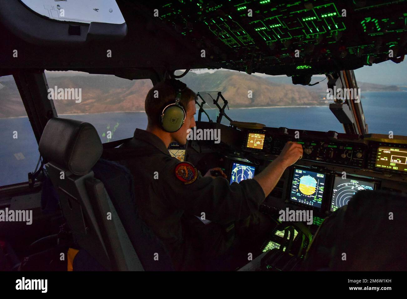 U.S. Air Force Capt. Christopher Abrahamsen, 535th Airlift Squadron ...