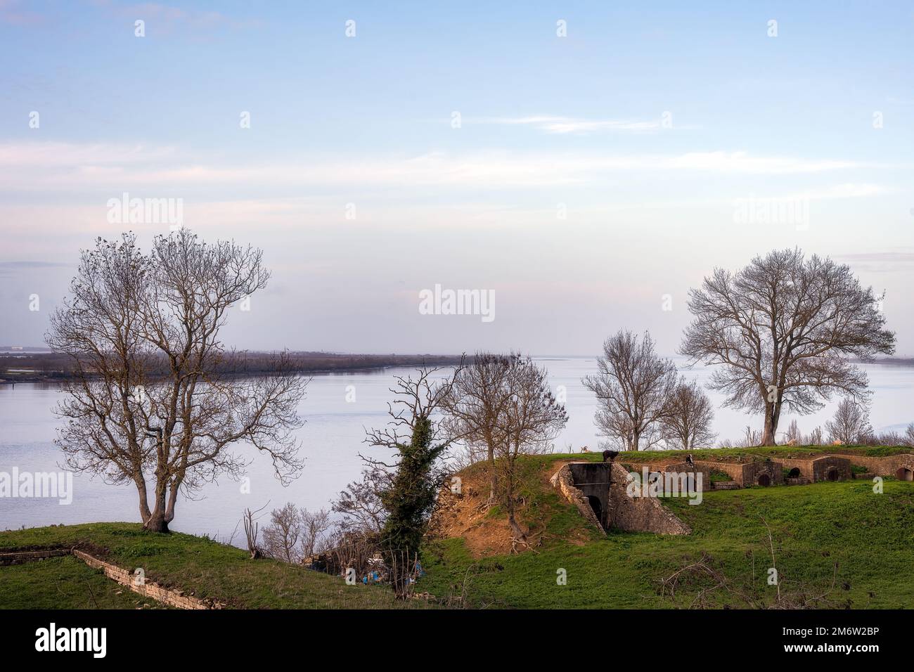 Gironde river estuary hi-res stock photography and images - Alamy