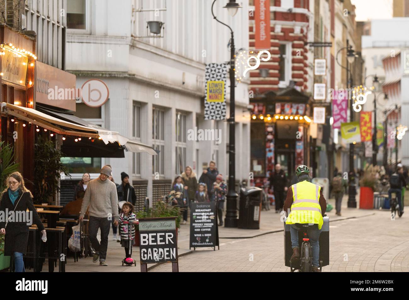 Cafe del marsh hi-res stock photography and images - Alamy