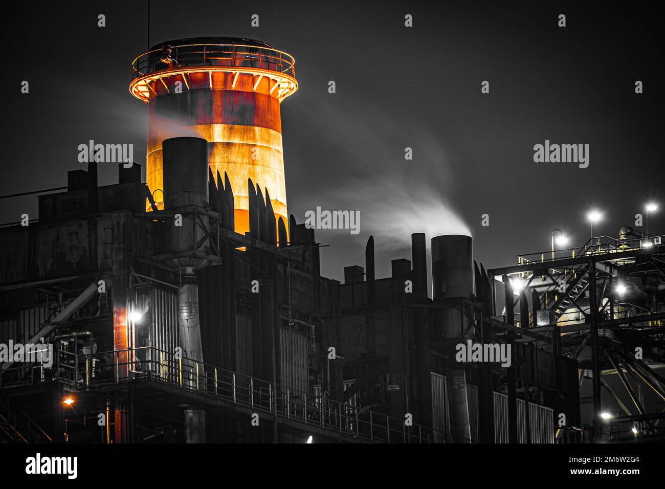 Factory view not vertical not japan hi-res stock photography and images ...