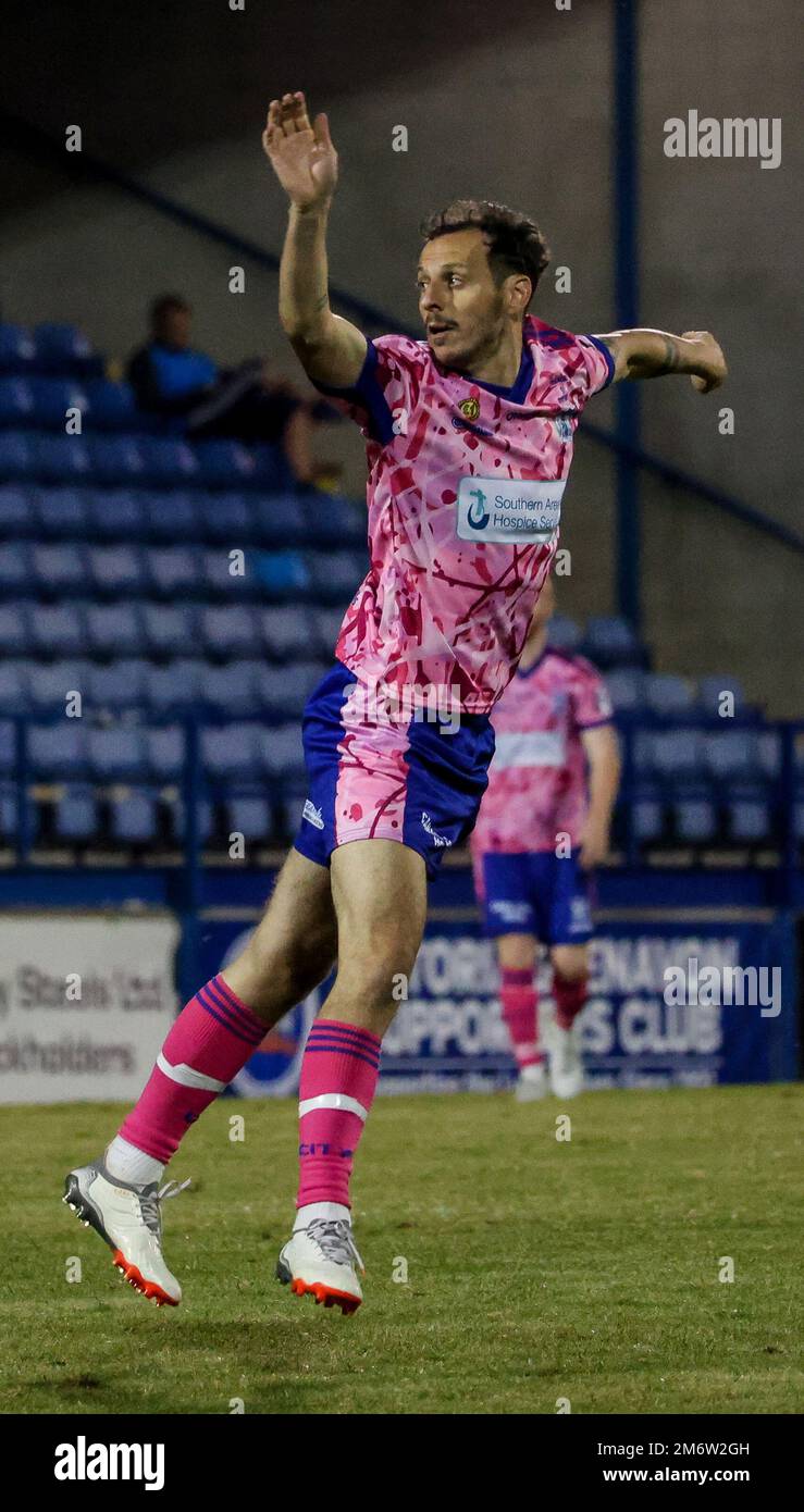 Jamie clarke irish league player hi-res stock photography and images ... Jamie clarke irish league player hi-res stock photography and images ...