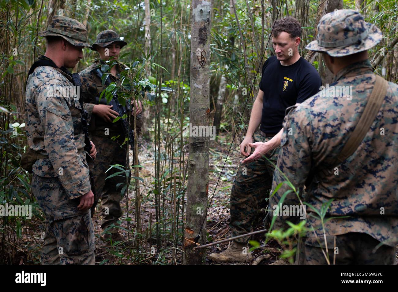 U.S. Marine Staff Sgt. Matthew Kearney, Chief reconnaissance and ...