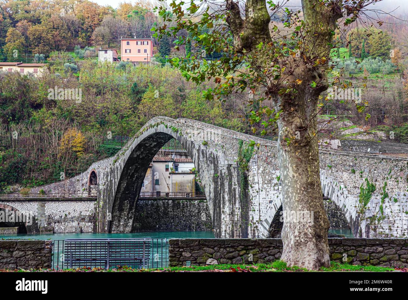 Ponte medieval hi-res stock photography and images - Alamy