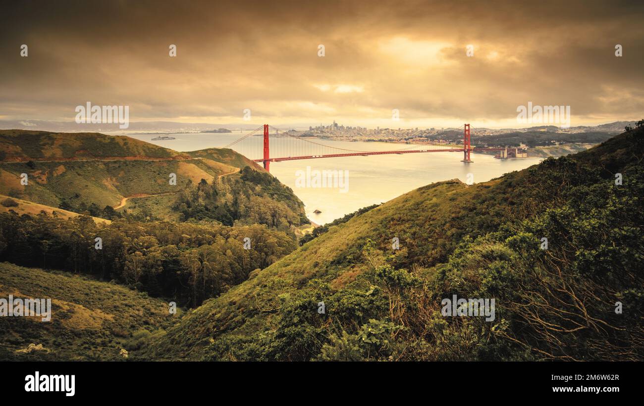 Golden Gate Bridge San Francisco Bay Stock Photo - Alamy