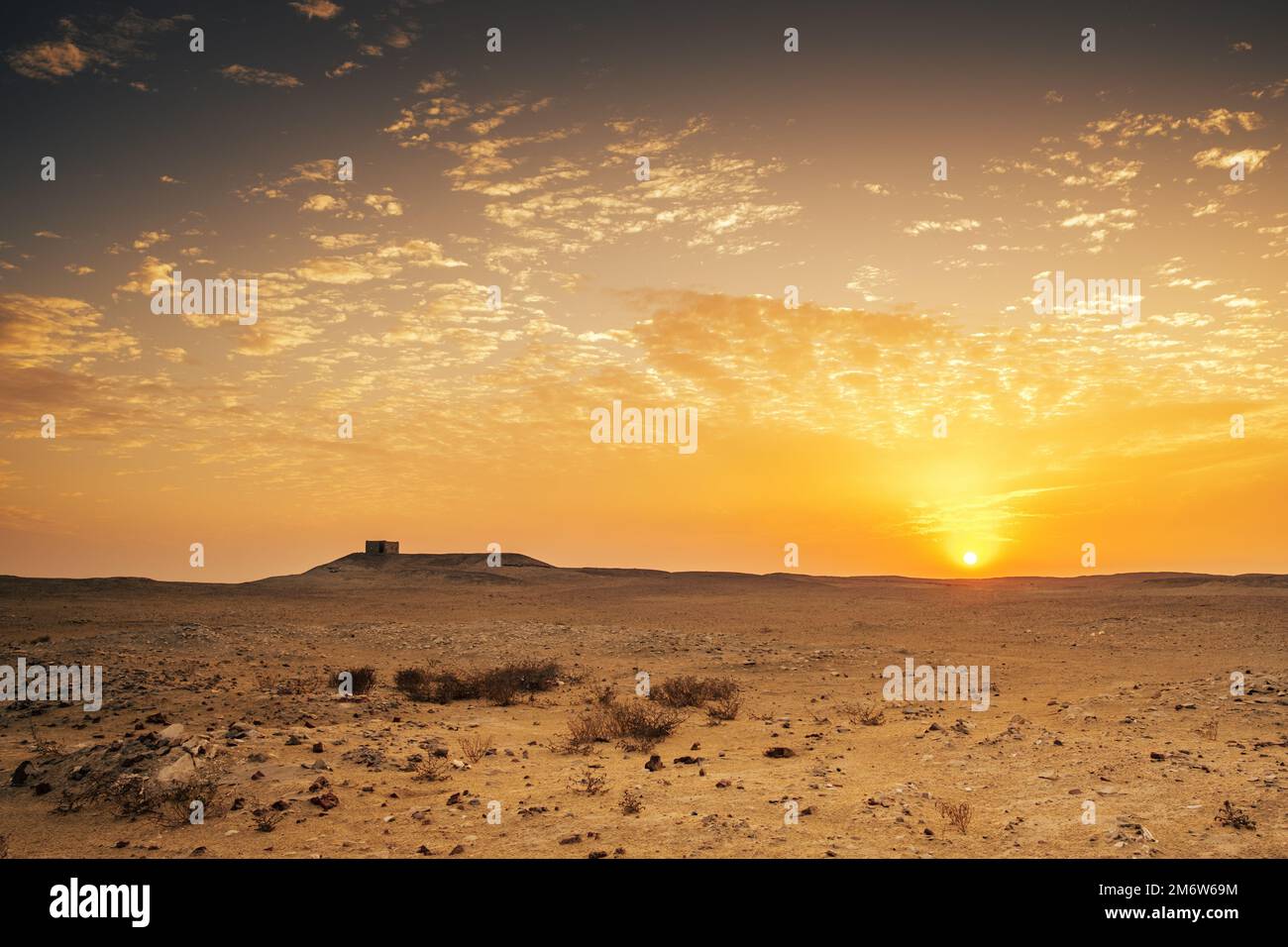 Egypt desert hi-res stock photography and images - Alamy
