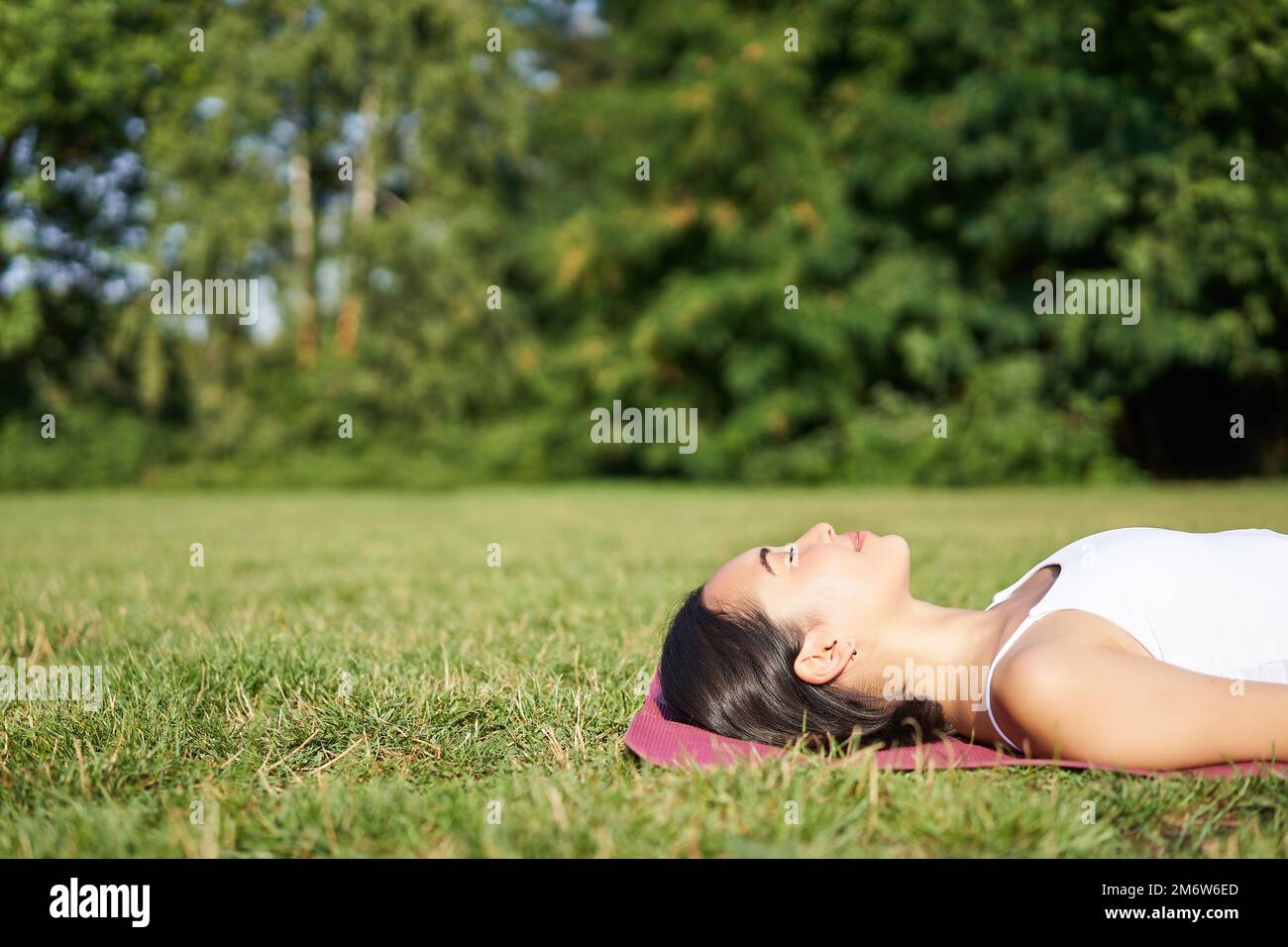 Sport breathing hi-res stock photography and images - Alamy