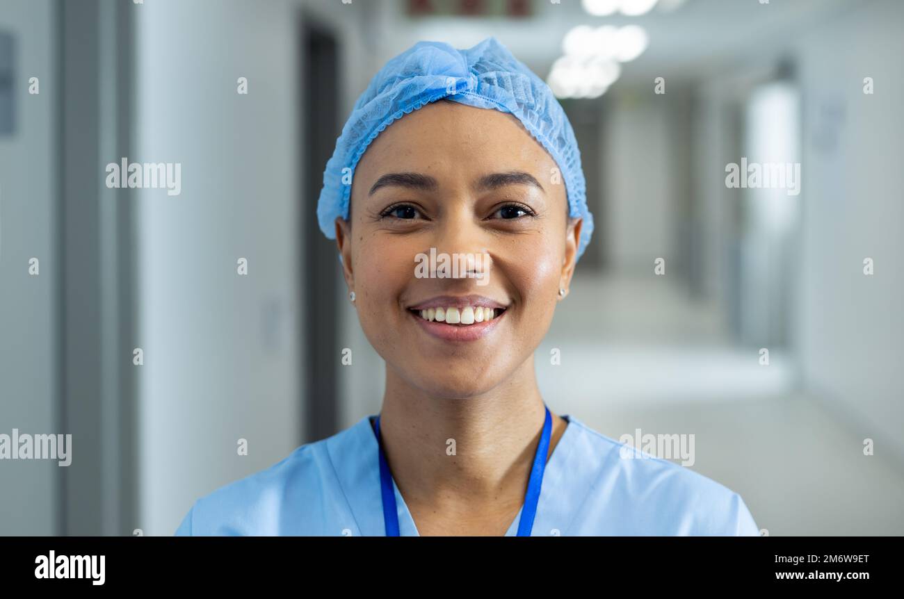 Biracial healthcare worker hi-res stock photography and images - Alamy