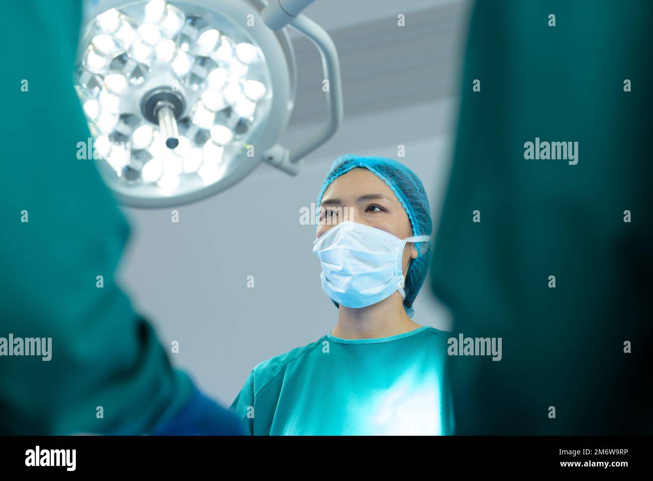 Asian female surgeon hi-res stock photography and images - Alamy