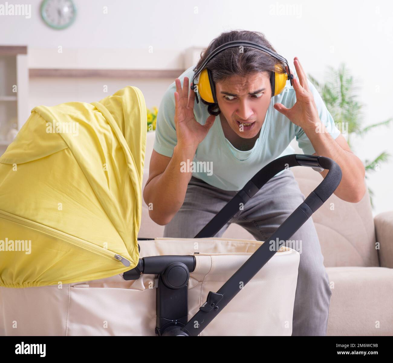 Baby and pram and screaming hi-res stock photography and images - Alamy