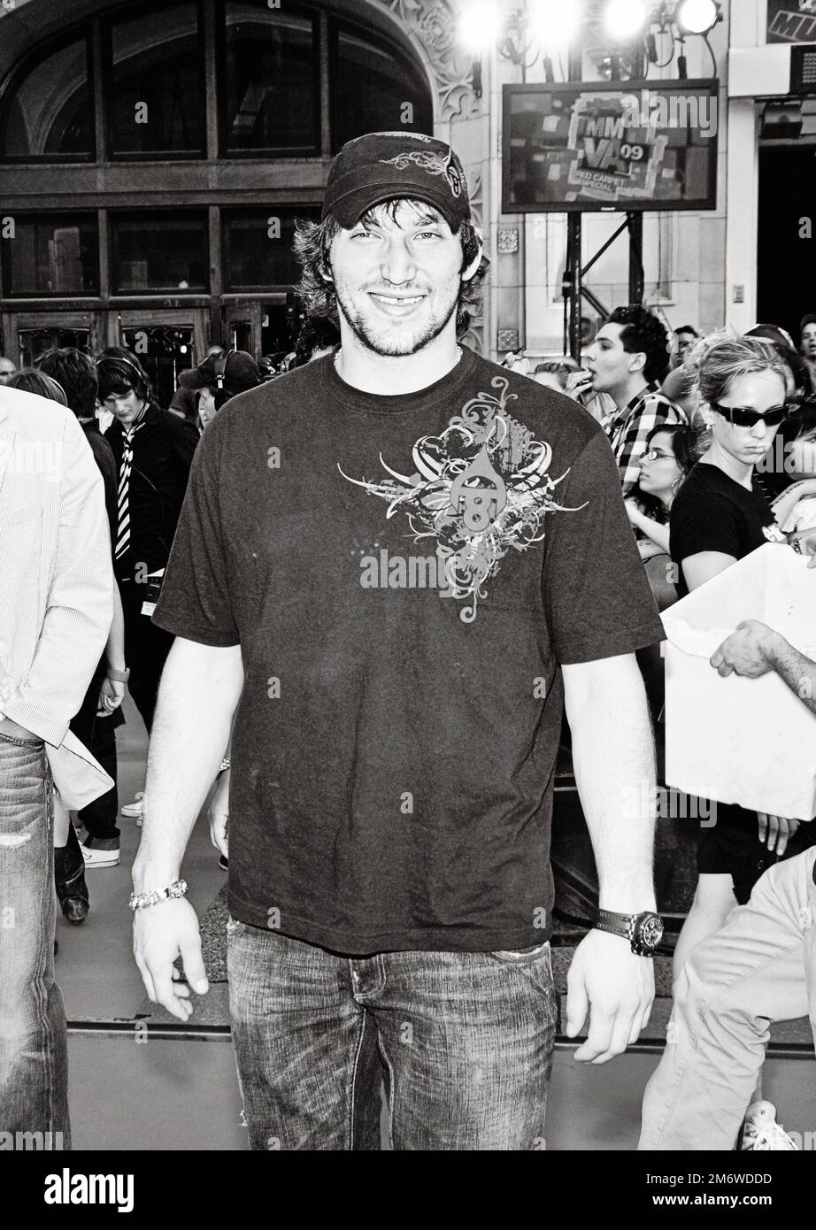 24 December 2022 - Hockey superstar Alex Ovechkin moves into second ... 24 December 2022 - Hockey superstar Alex Ovechkin moves into second ...