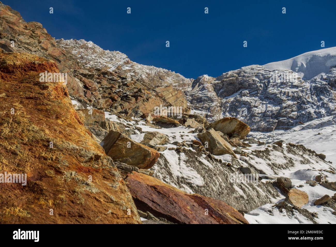 Autumn in the swiss alps Stock Photo - Alamy
