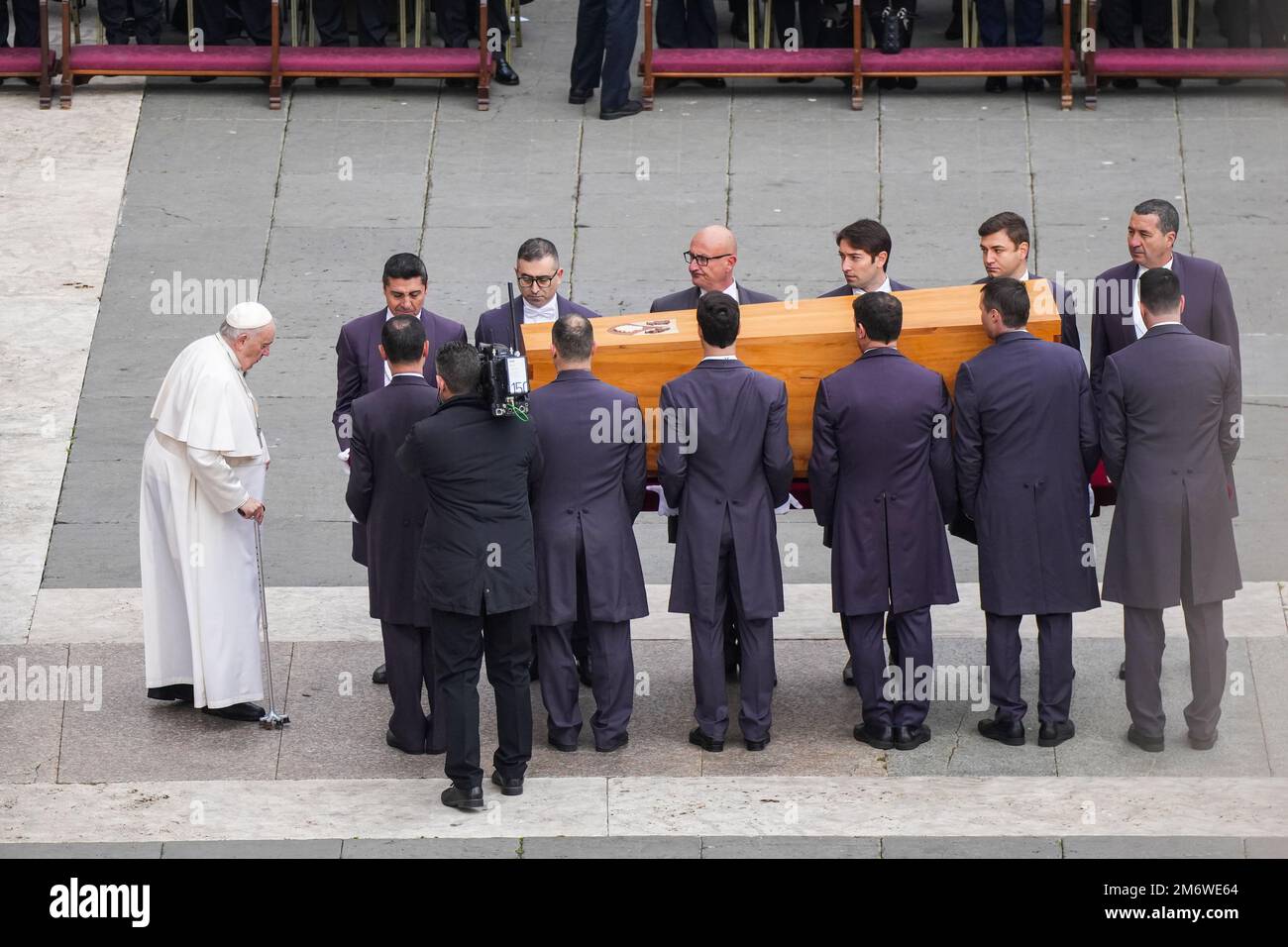 Vatican, Vatican. 05th Jan, 2023. Pope Francis prays and blesses the coffin of the late Pope ...