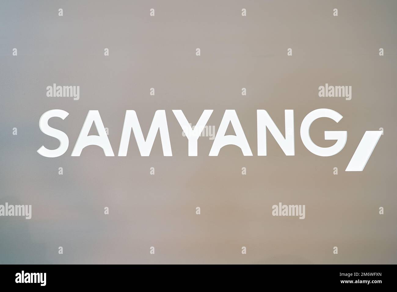 Samyang sign hi-res stock photography and images - Alamy