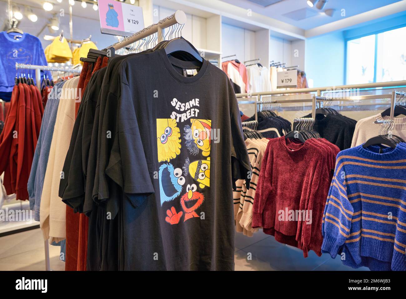 SHENZHEN, CHINA - CIRCA NOVEMBER, 2019: apparel on display at H and M ...