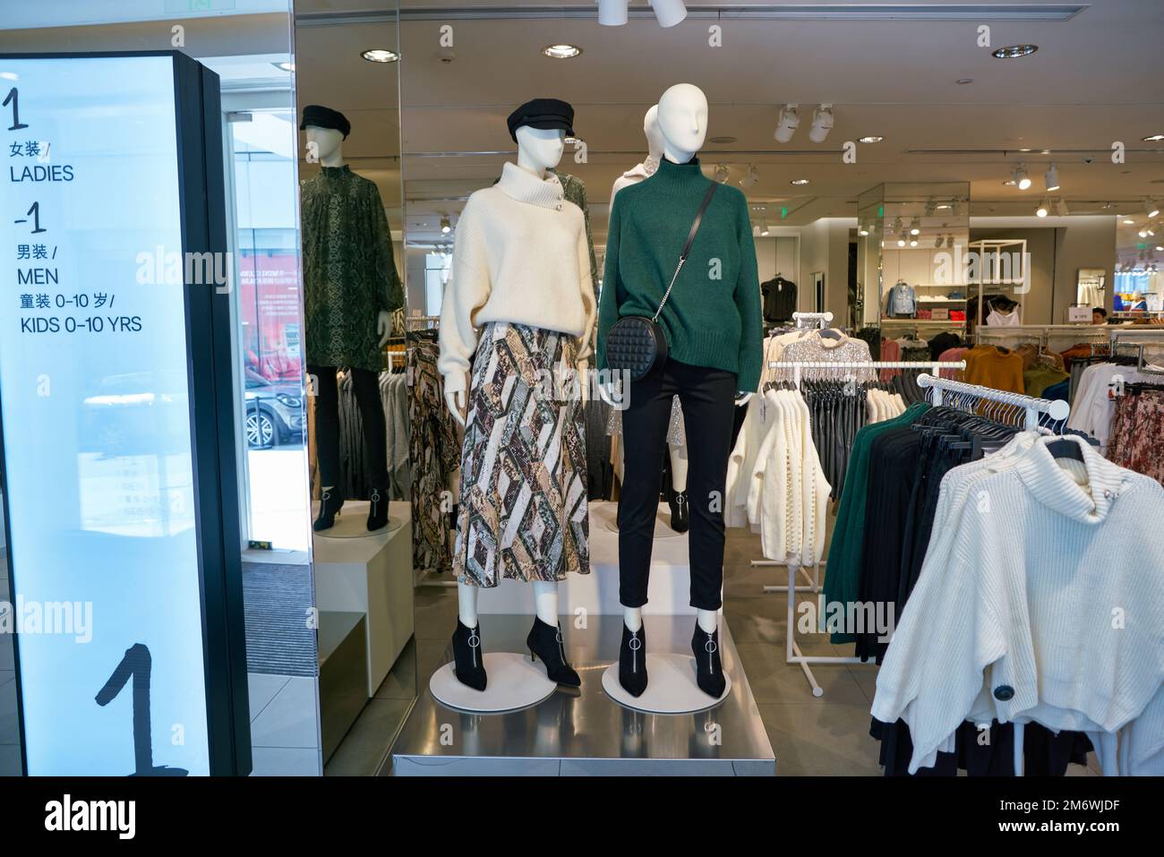 SHENZHEN, CHINA - CIRCA NOVEMBER, 2019: dressed mannequins on display ...