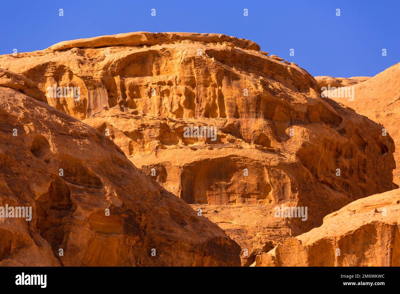 Close-up of Wadi Rum, Jordan sandstone rocks Stock Photo - Alamy