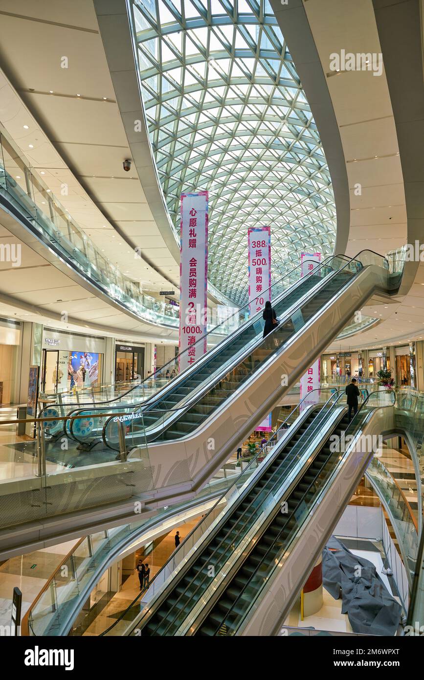 Kk mall hi-res stock photography and images - Alamy