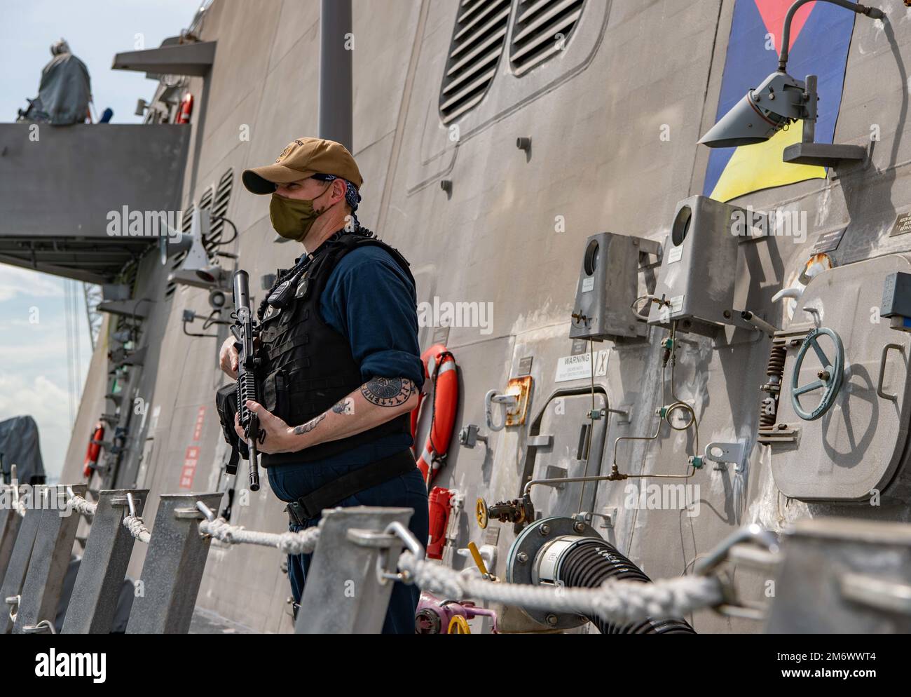 220507-N-JX182-1050 SINGAPORE (May 7, 2022) Fire Controlman 1st Class ...