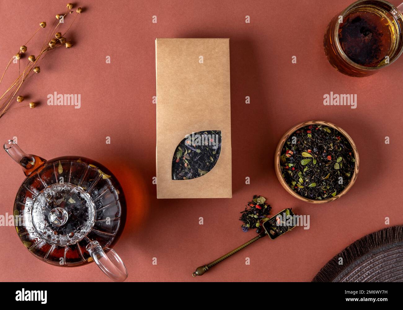 Organic tea branding and packaging mockup. Blank tea packaging mockup ...