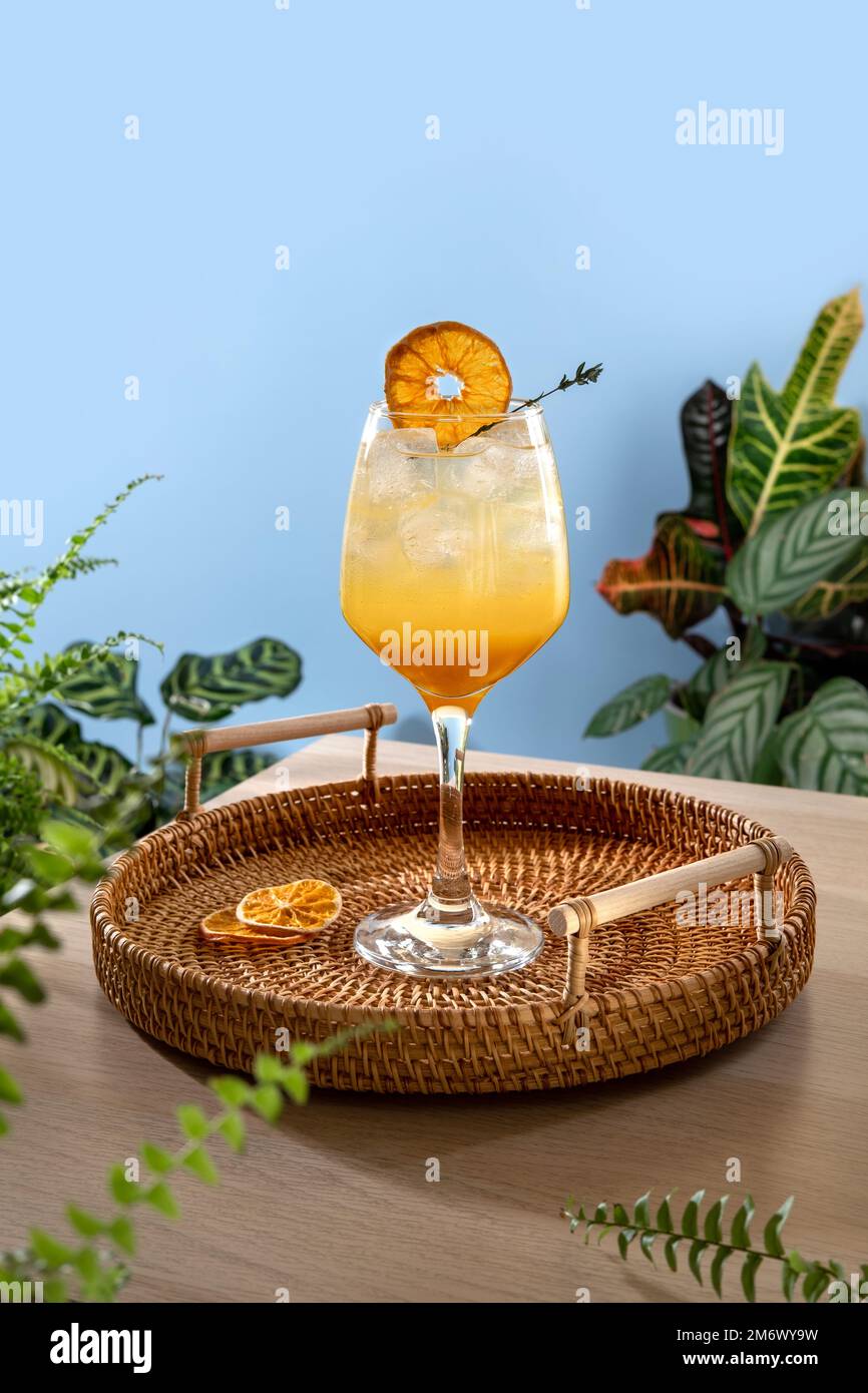 Drink tray alcohol hi-res stock photography and images - Alamy