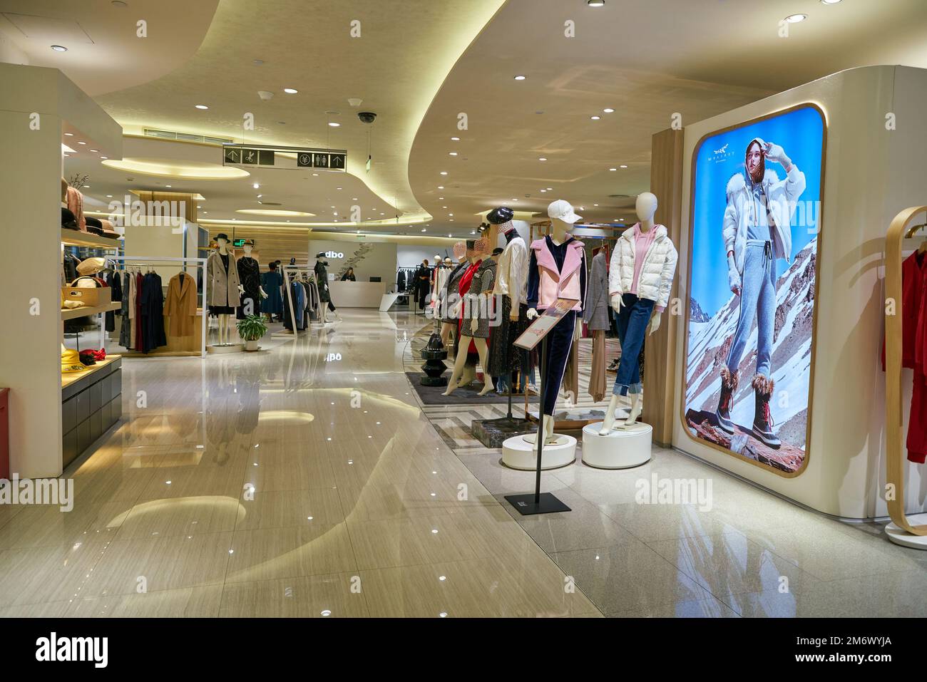 SHENZHEN, CHINA - CIRCA NOVEMBER, 2019: clothes on display at Reel ...
