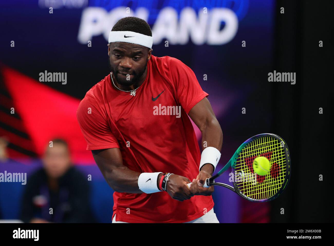 Sydney, Australia. 06th Jan, 2023. Frances Tiafoe of USA plays a shot ...