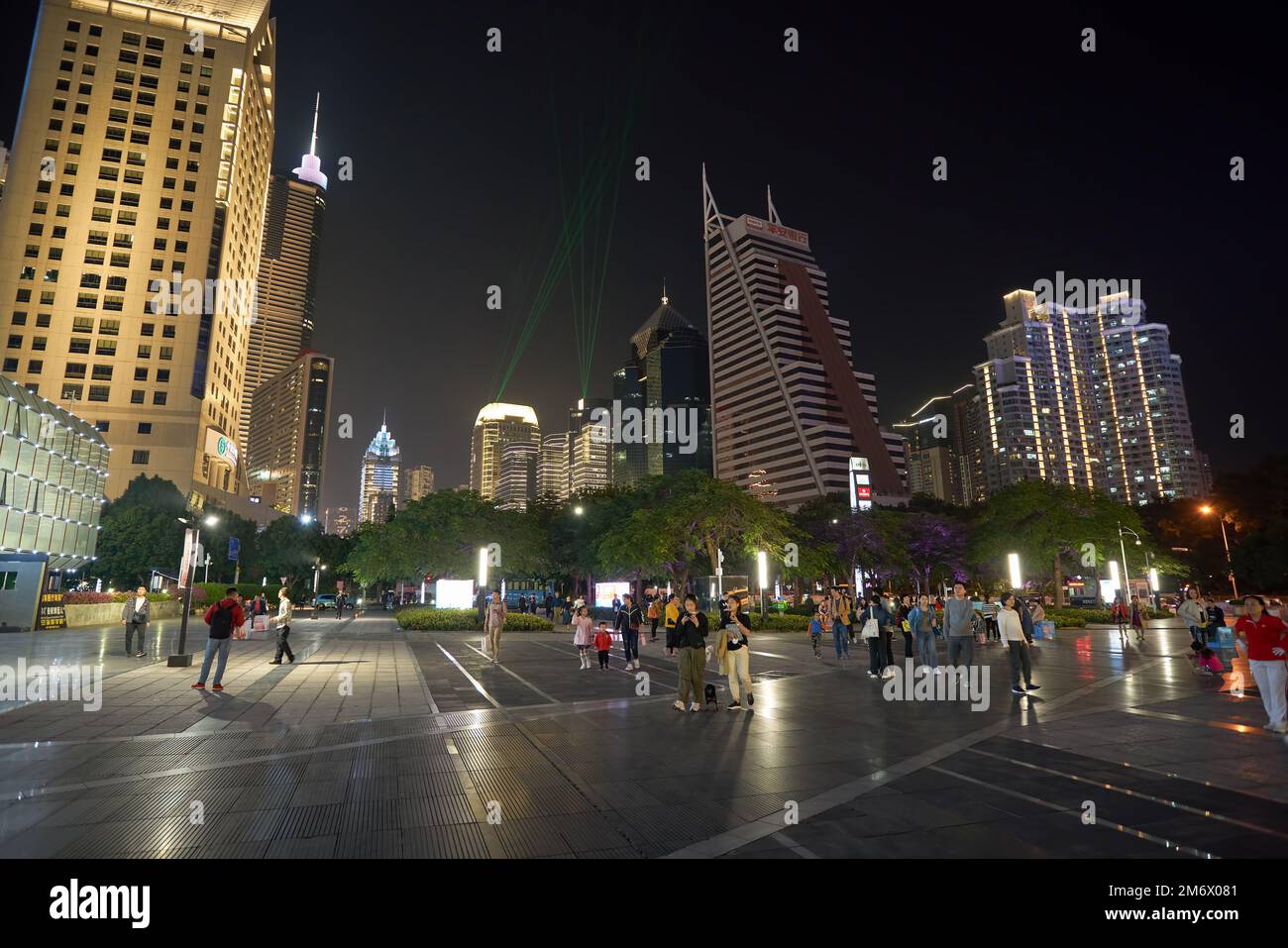 Shun hing square shenzhen hi-res stock photography and images - Alamy