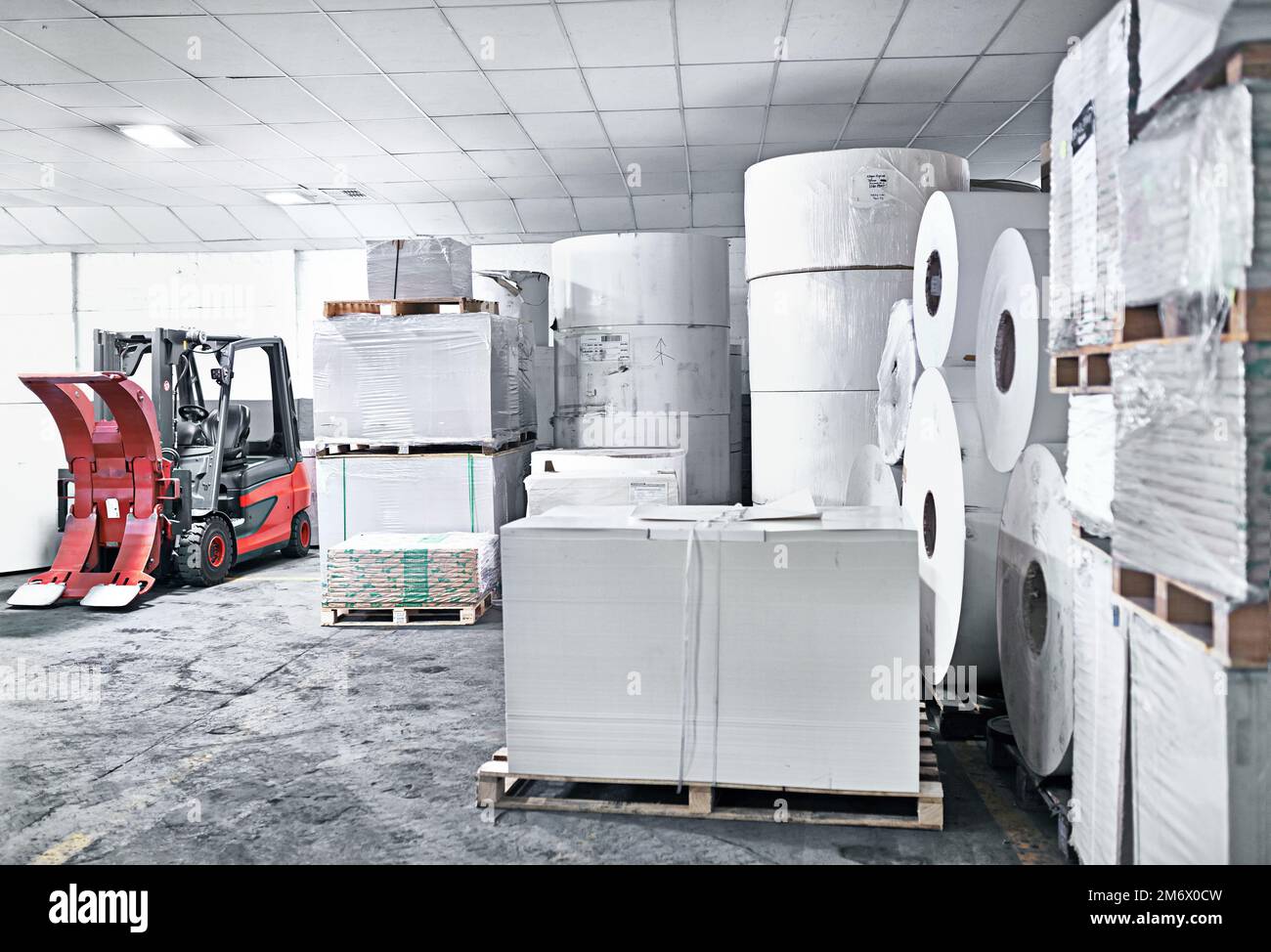 Inside packaging hi-res stock photography and images - Alamy