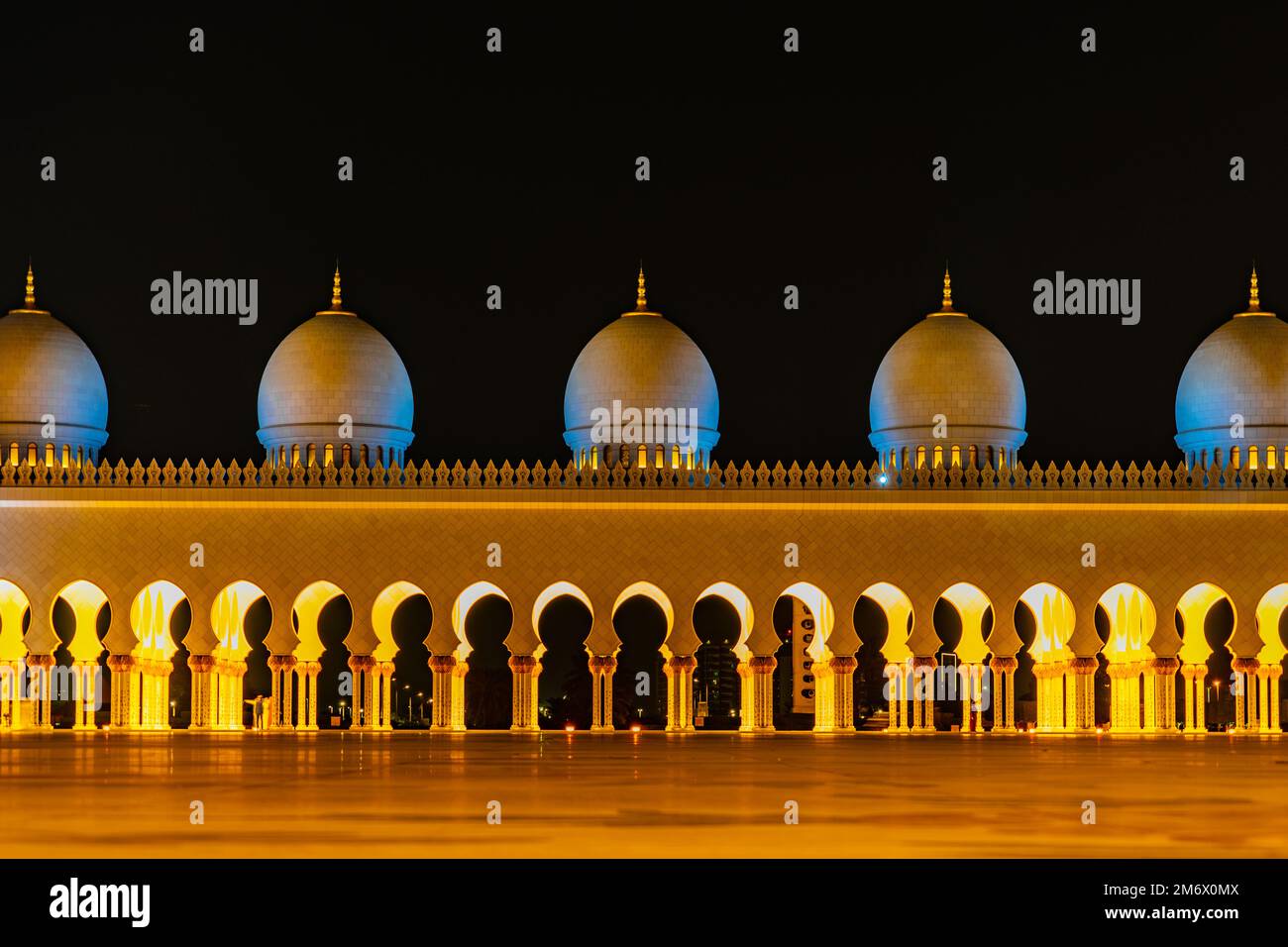 Shakezy cayd grand mosque hi-res stock photography and images - Alamy