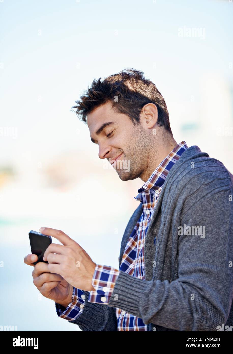 Real time messaging hi-res stock photography and images - Alamy
