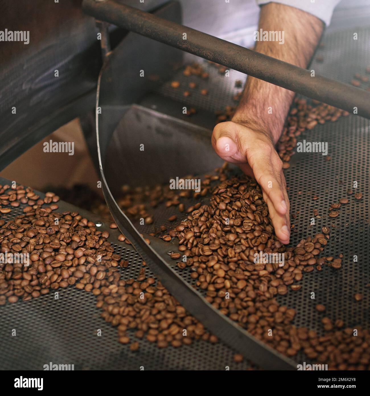 Coffee toasting machine hi-res stock photography and images - Alamy