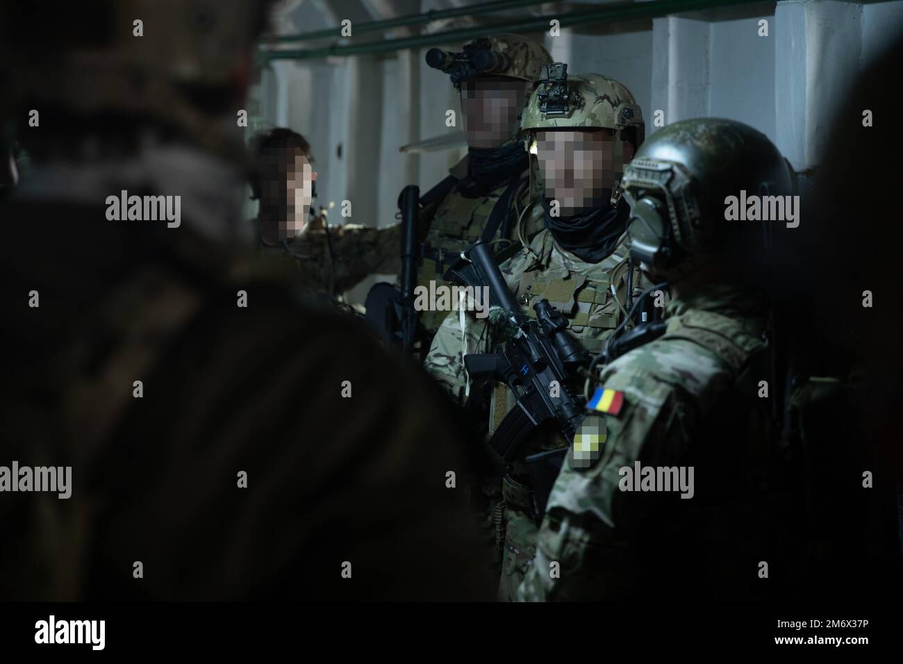 U.S. Naval Special Warfare (SEALS) and Romanian Naval Special ...