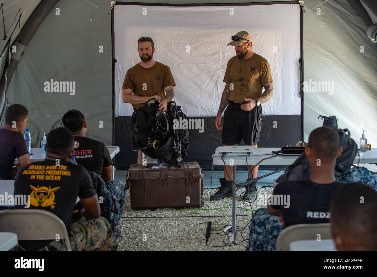 Sailor 1st class (S1) Lucas Kozuch of Fleet Diving Unit Atlantic and ...